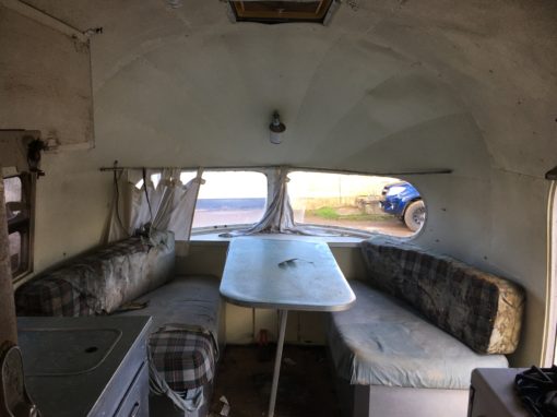 1952 Silver Streak Clipper Inside - Vintage Airstreams